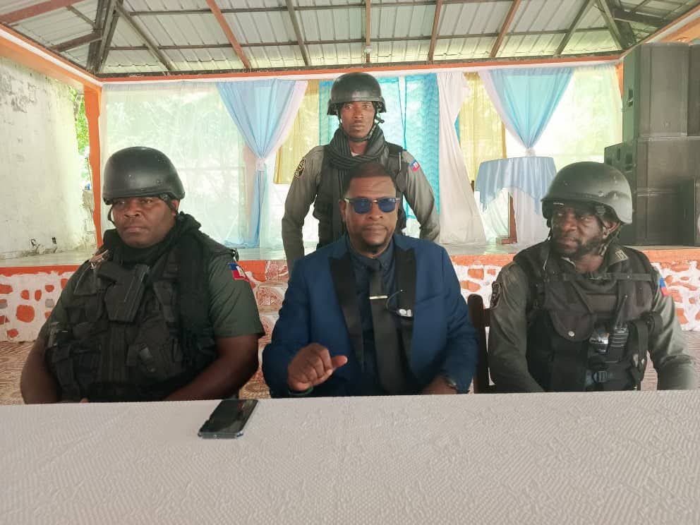 Un agent de la BSAP arrêté après des tirs à Kay-Jacmel : le directeur ...